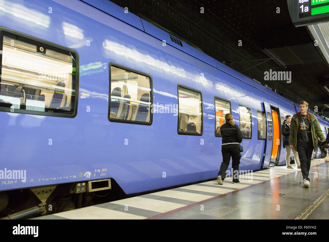 Train commuters casual hi-res stock photography and images - Alamy