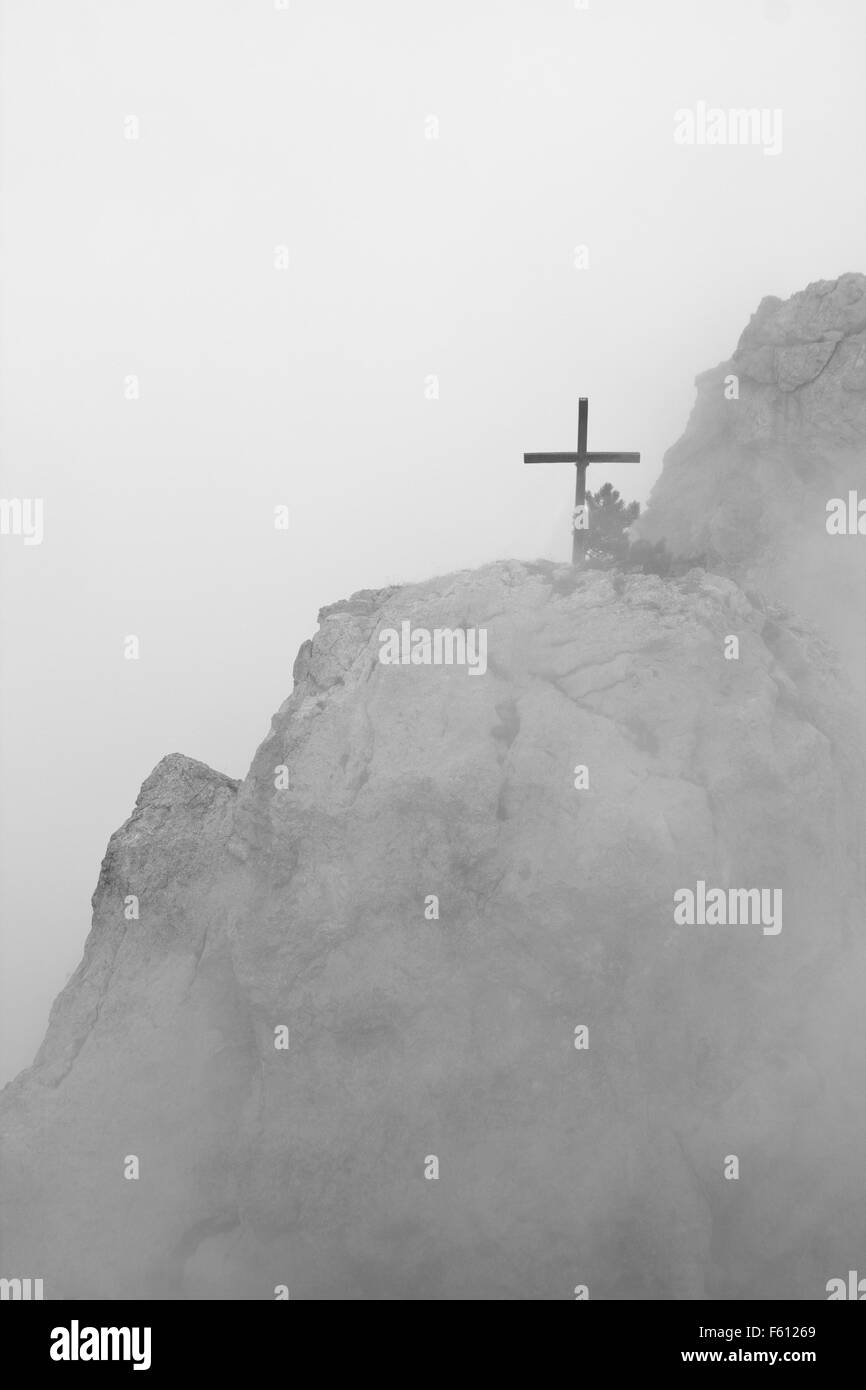 B w cross hi-res stock photography and images - Alamy