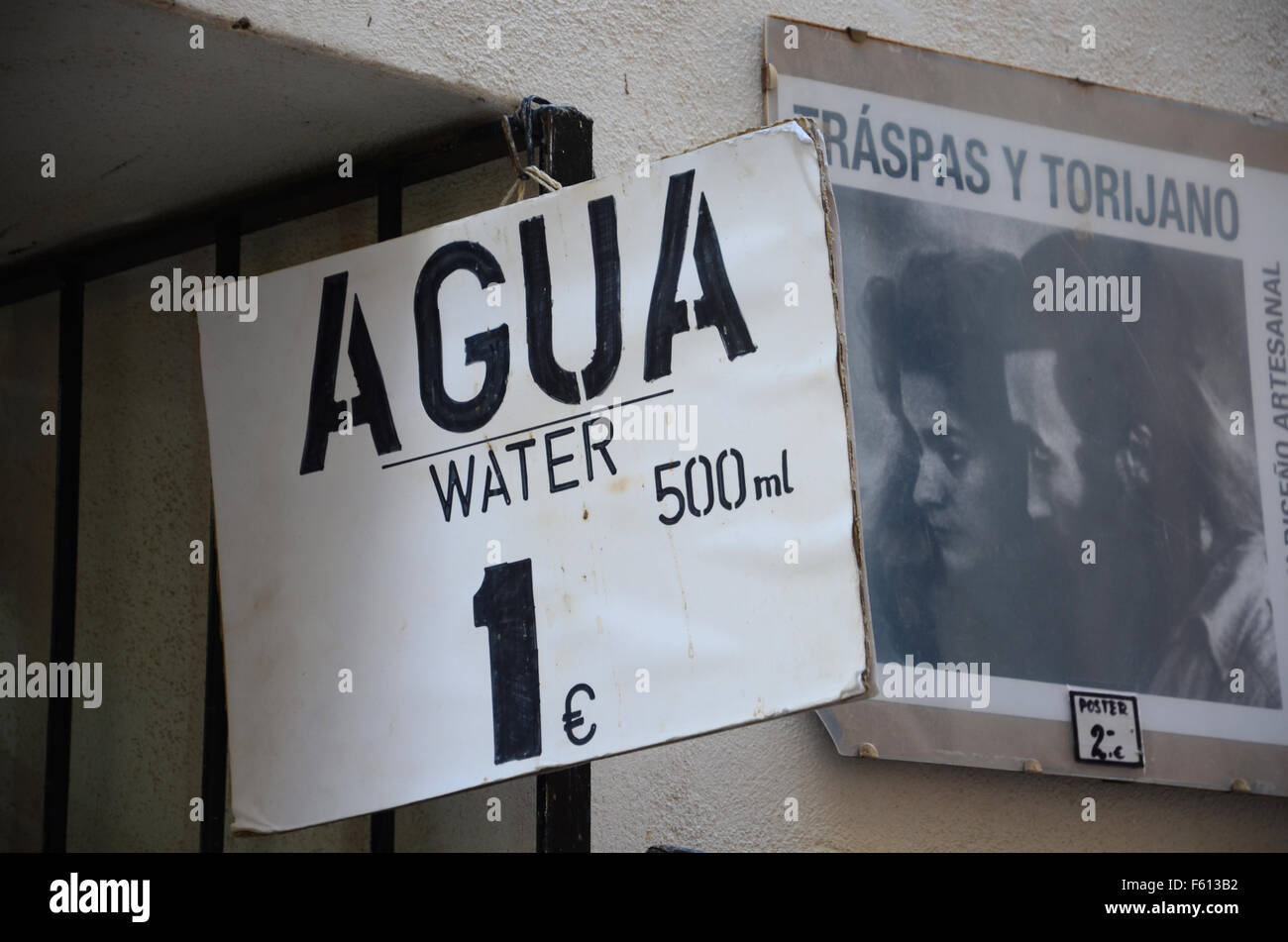 Cool water advert hi-res stock photography and images - Alamy