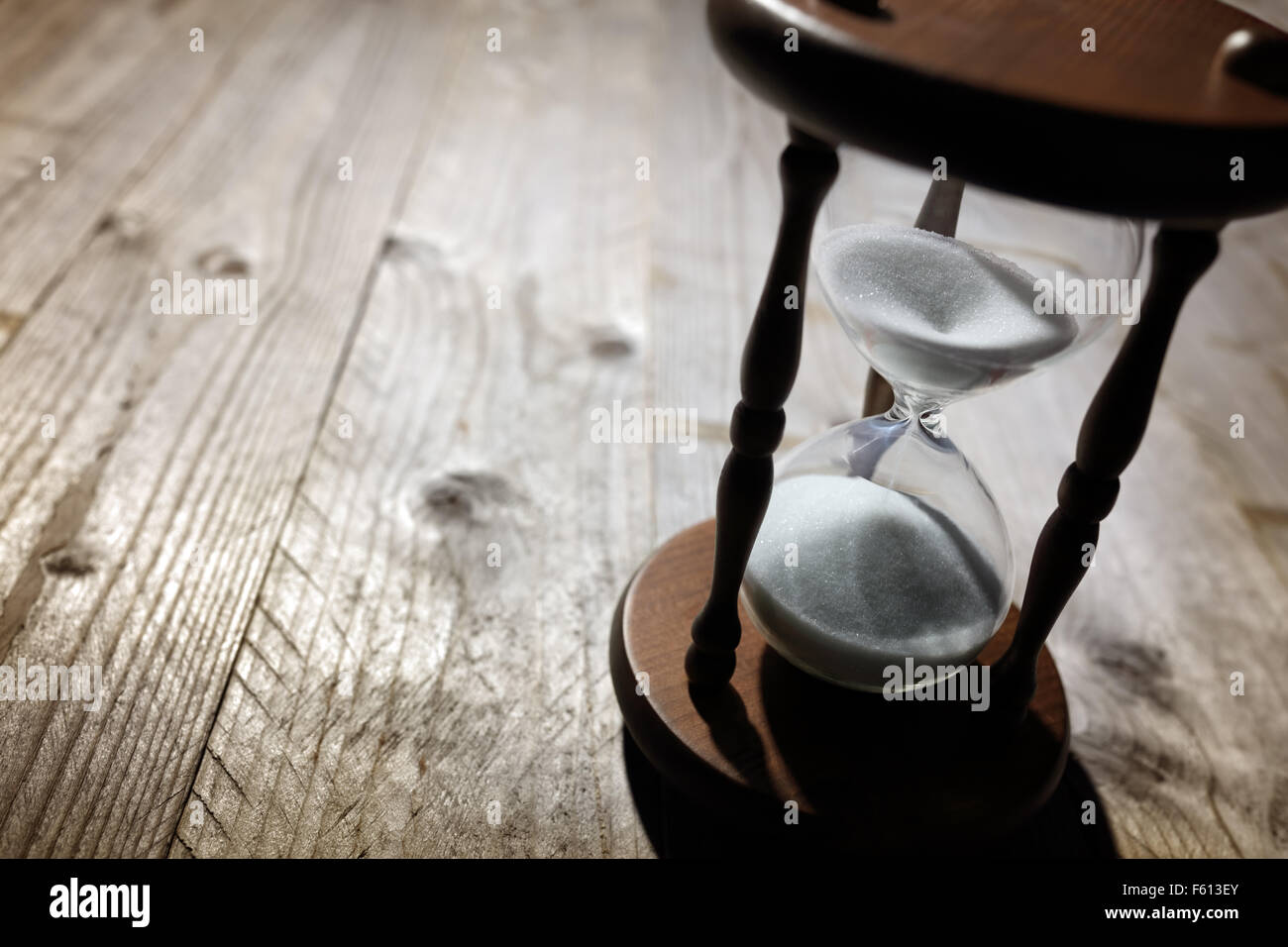 Time is running out hi-res stock photography and images - Alamy