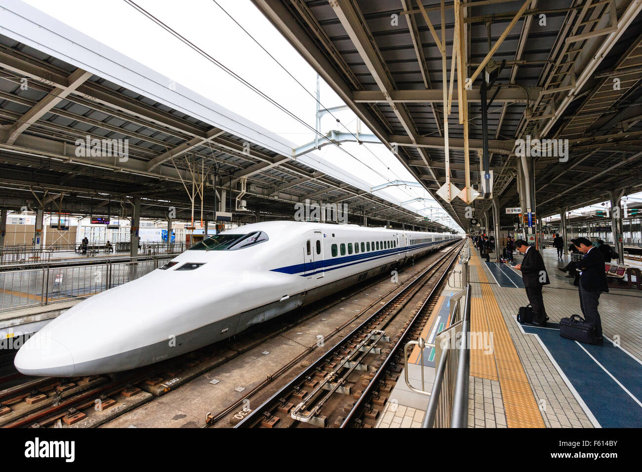 700 series Shinkansen, bullet train, at platform at Shin-Osaka station ...