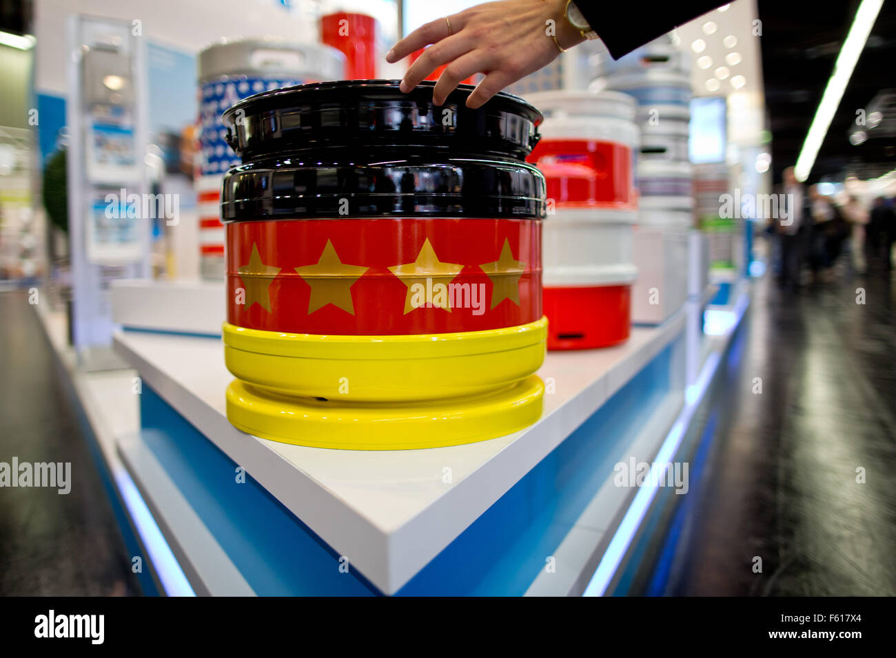 Beer keg colours hi-res stock photography and images - Alamy