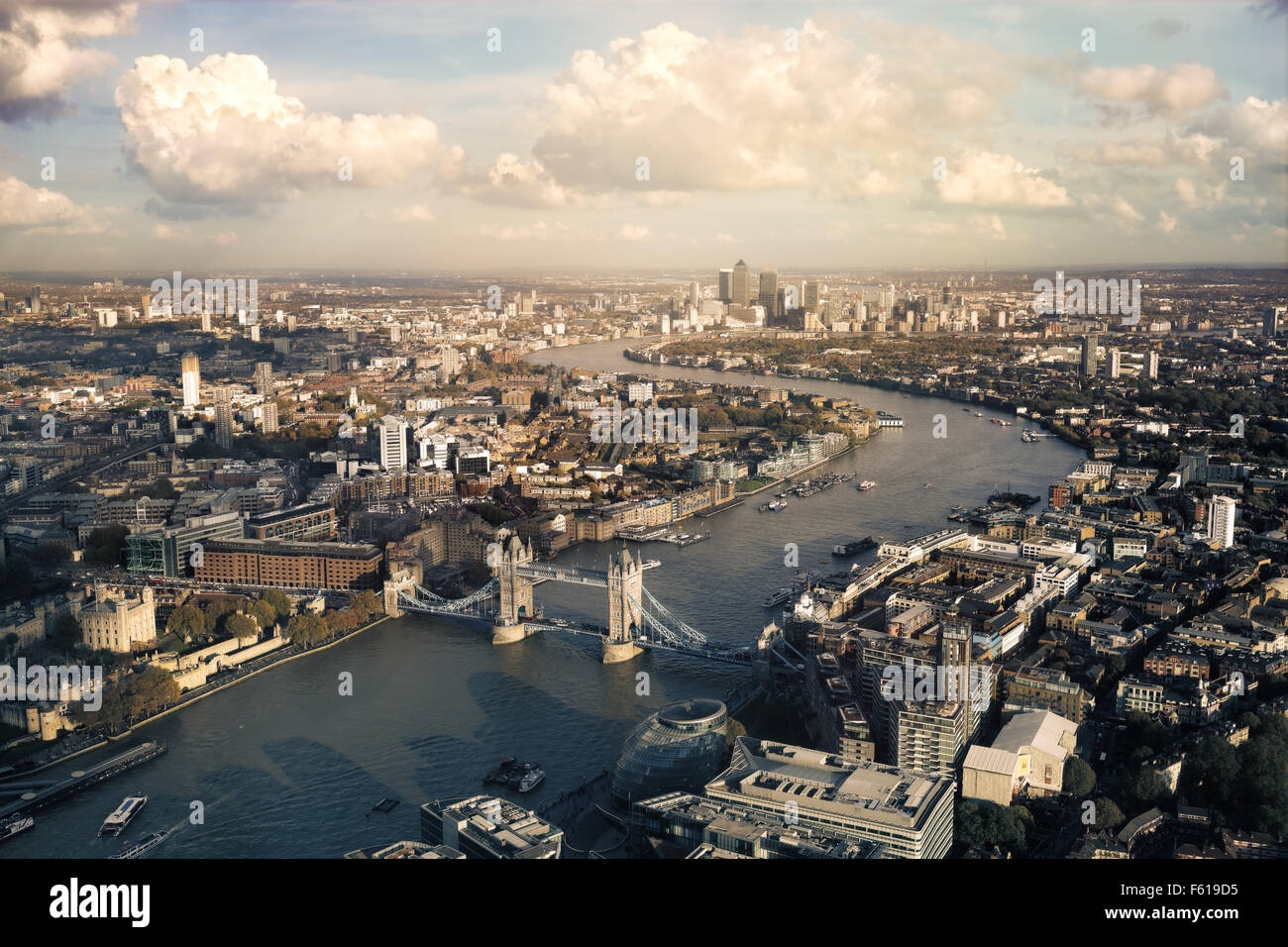Tower bridge road london hi-res stock photography and images - Alamy