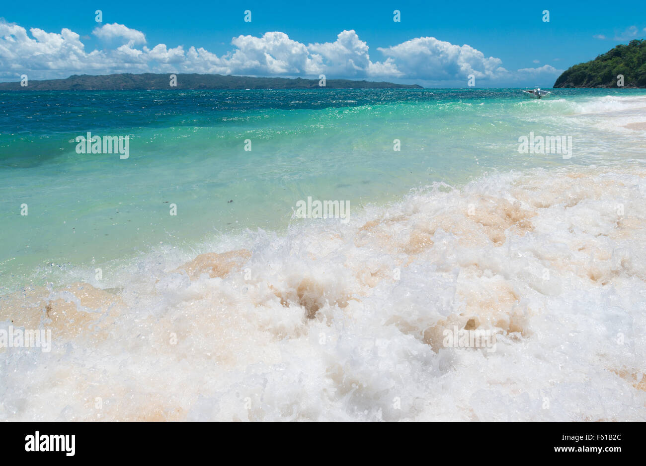 Beautiful blue ocean natural waves hi-res stock photography and images ...