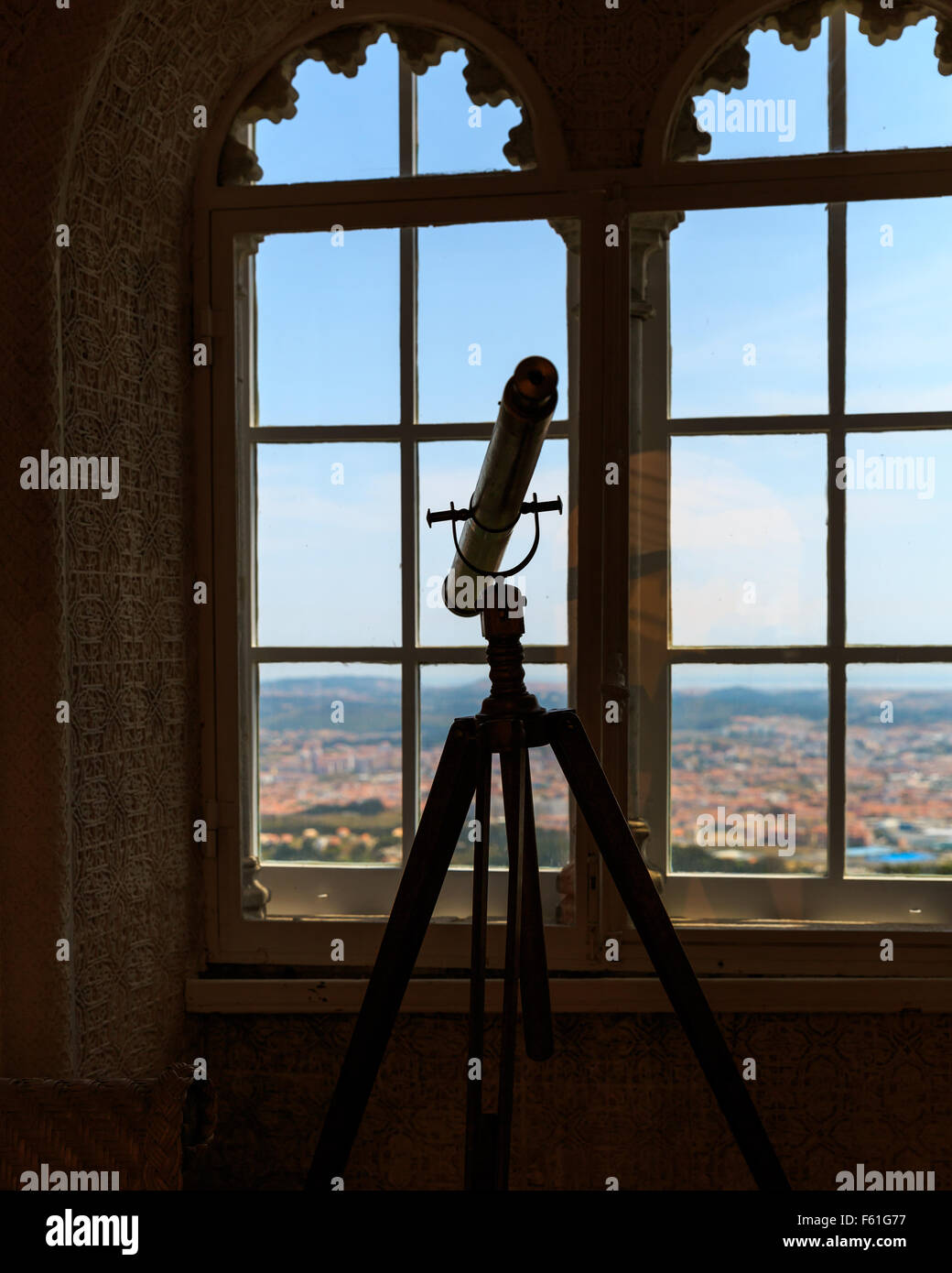 Telescope room hi-res stock photography and images - Alamy