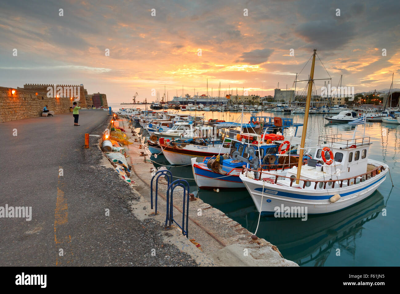 Greece Harbour Tourists High Resolution Stock Photography and Images ...