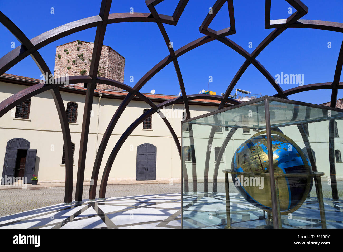 The museum of science and technology hi-res stock photography and ...