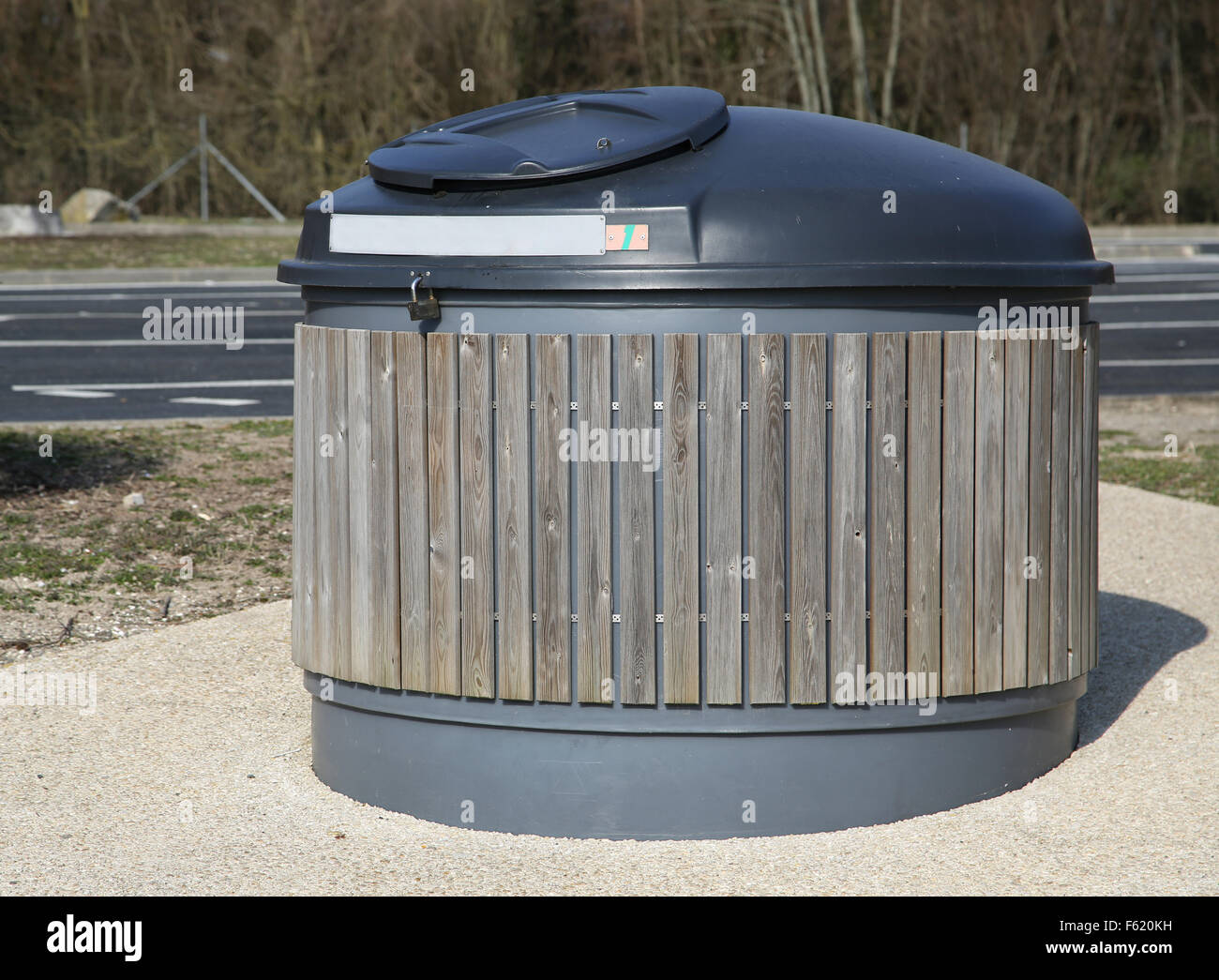 Recycle Trash Bin on a France Parking Place Stock Photo - Alamy