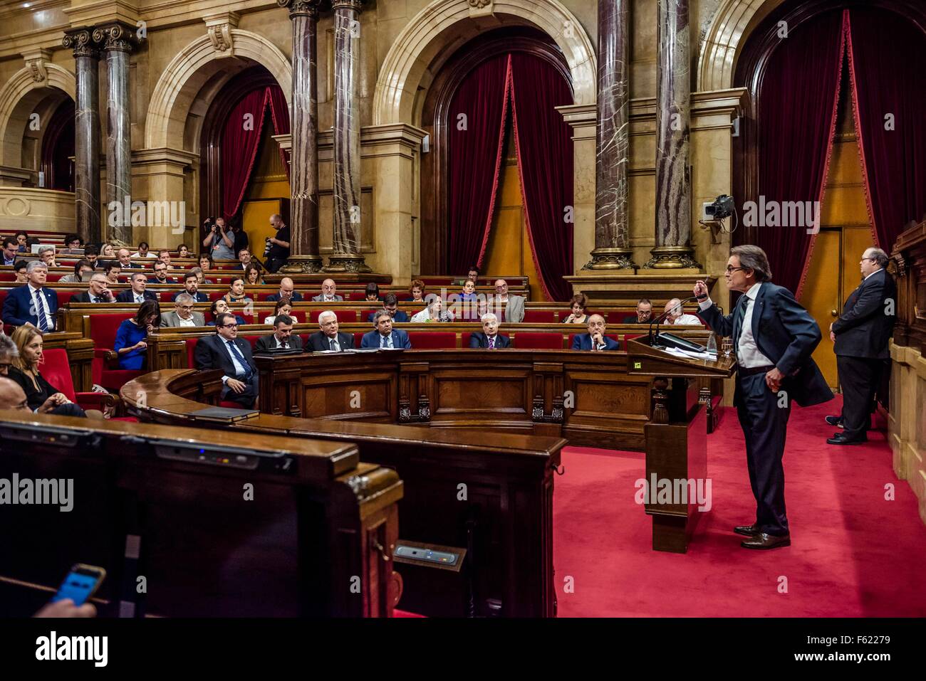 Barcelona, Spain. 10th Nov, 2015. Acting Catalan president ARTUR MAS ...