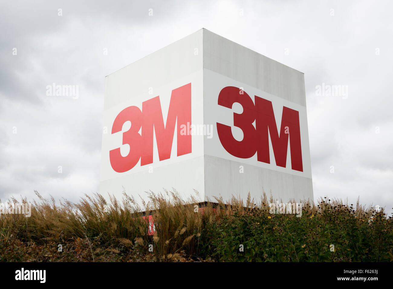 3m company hi-res stock photography and images - Alamy