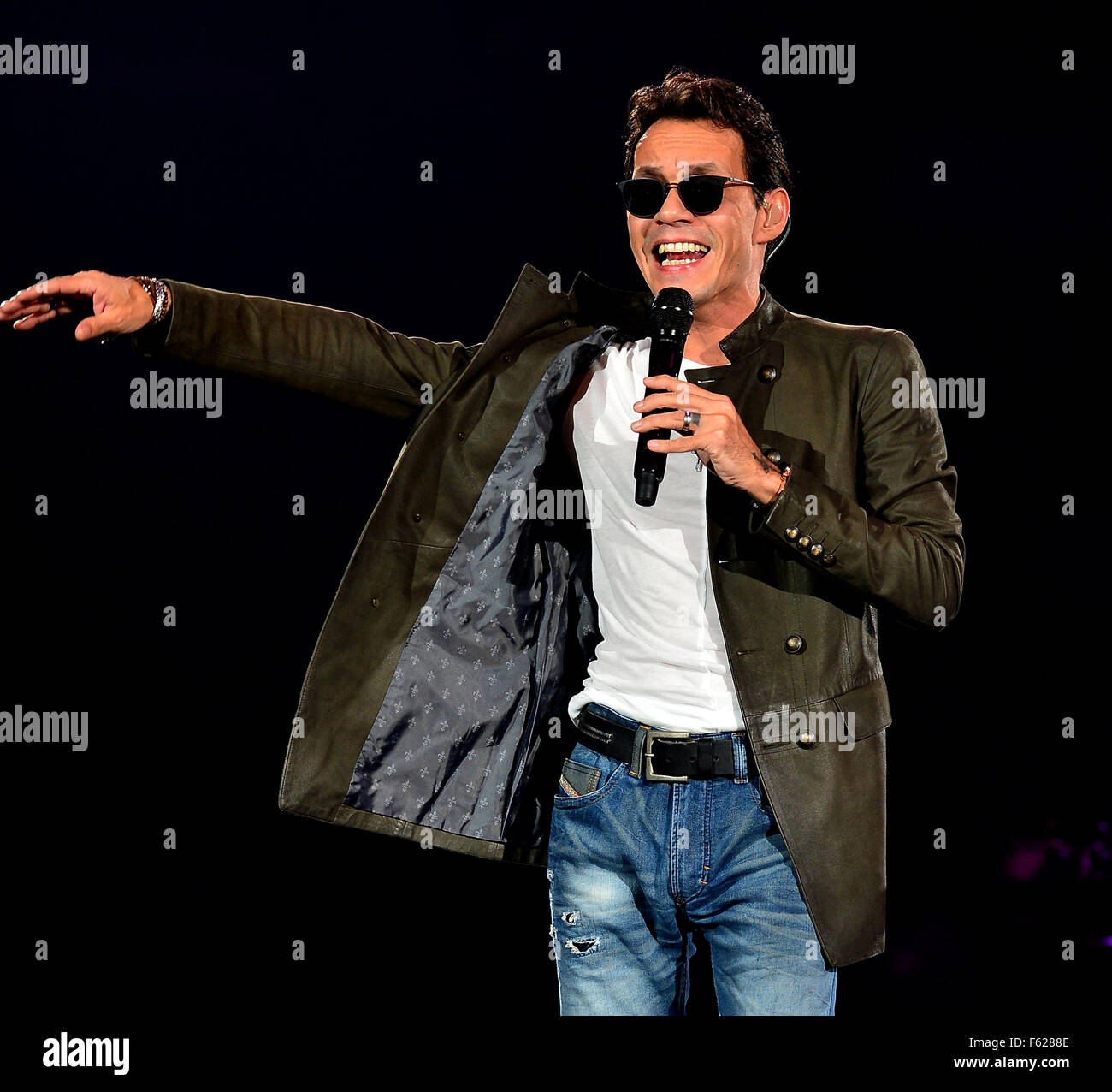 Marc Anthony performs at the American Airlines Arena Featuring: Marc ...