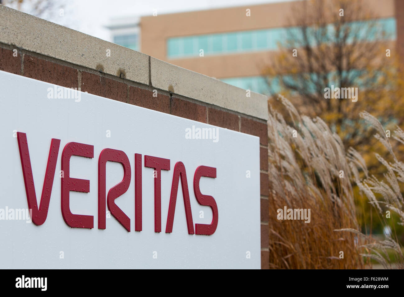 Veritas hi-res stock photography and images - Alamy