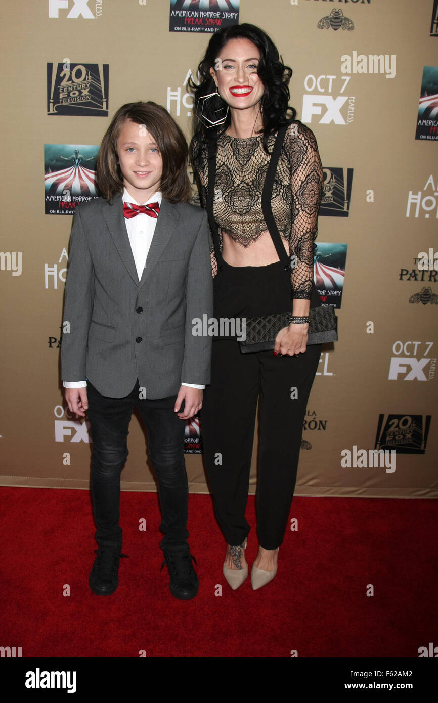 Lyric lennon tiffany lynn hi-res stock photography and images - Alamy