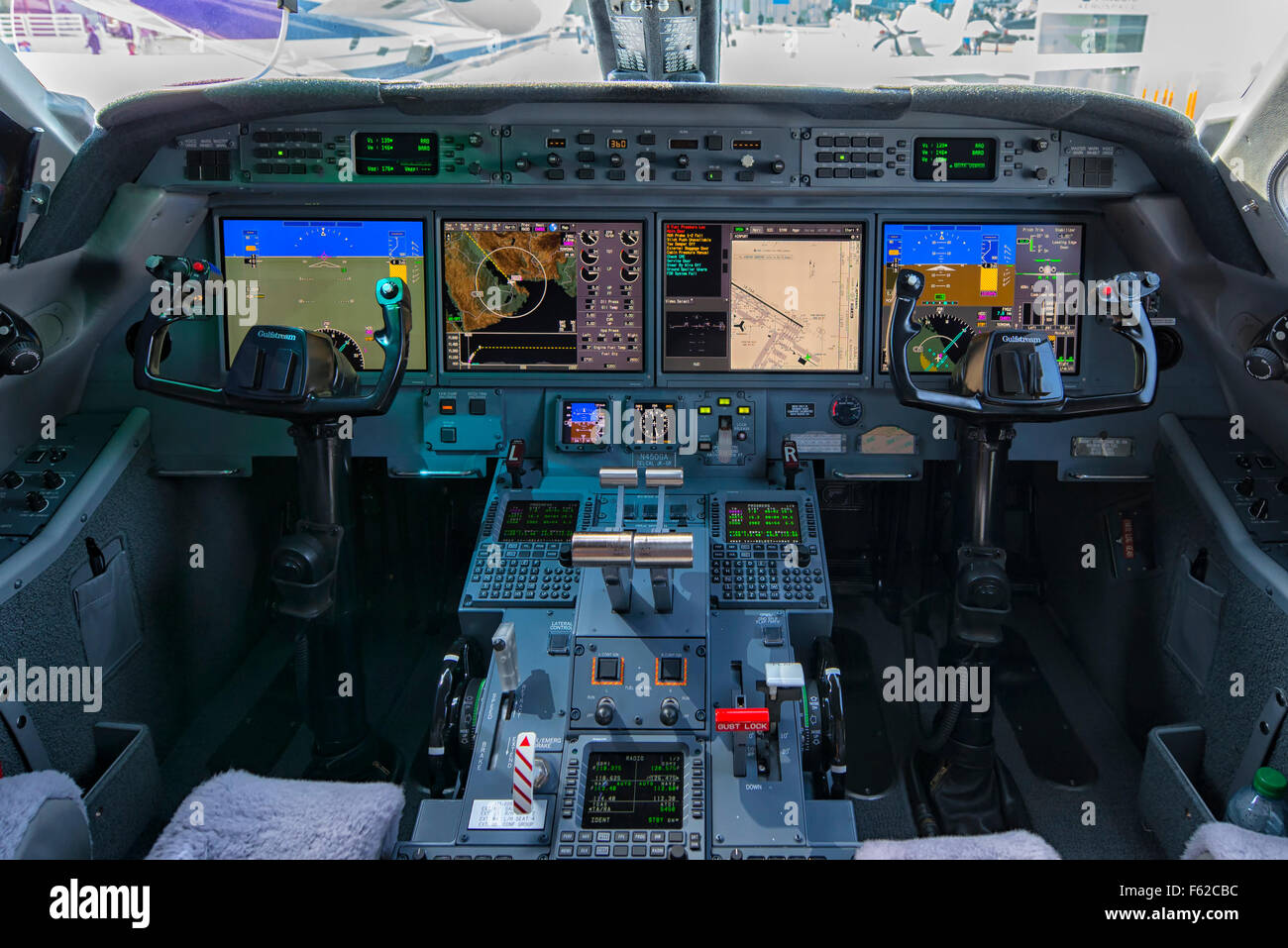 G450 Gulfstream Jet Cockpit at Dubai Air Show 2015 in Dubai, UAE Stock ...