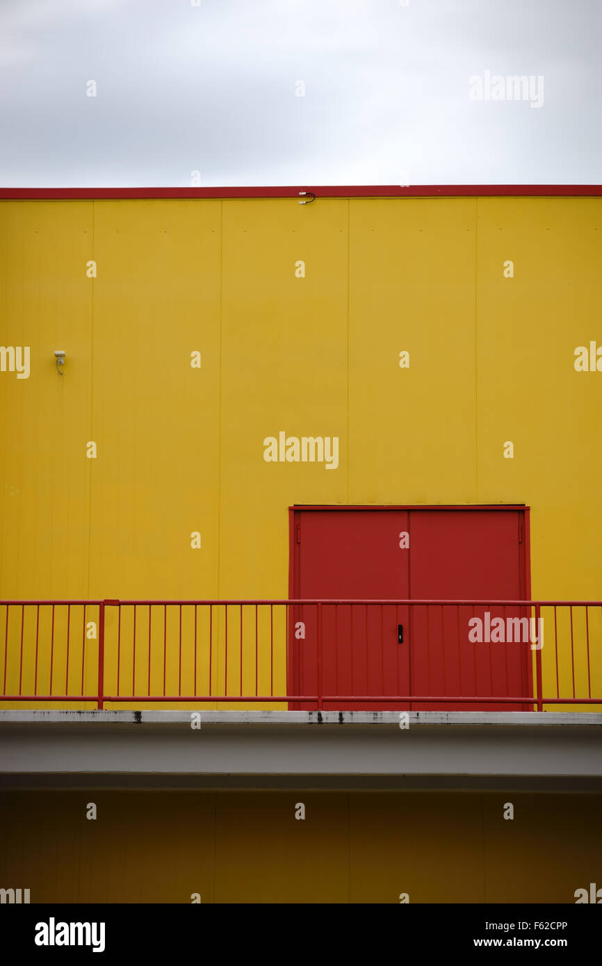 Emergency exit mall Stock Photo - Alamy