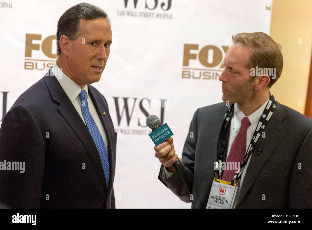 Milwaukee, Wisconsin, USA. 10th Nov, 2015. Presidential hopeful RICK ...