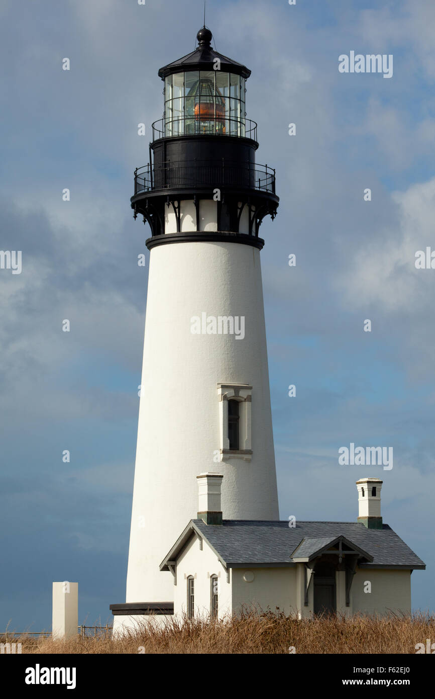 Tall lighthouse hi-res stock photography and images - Alamy