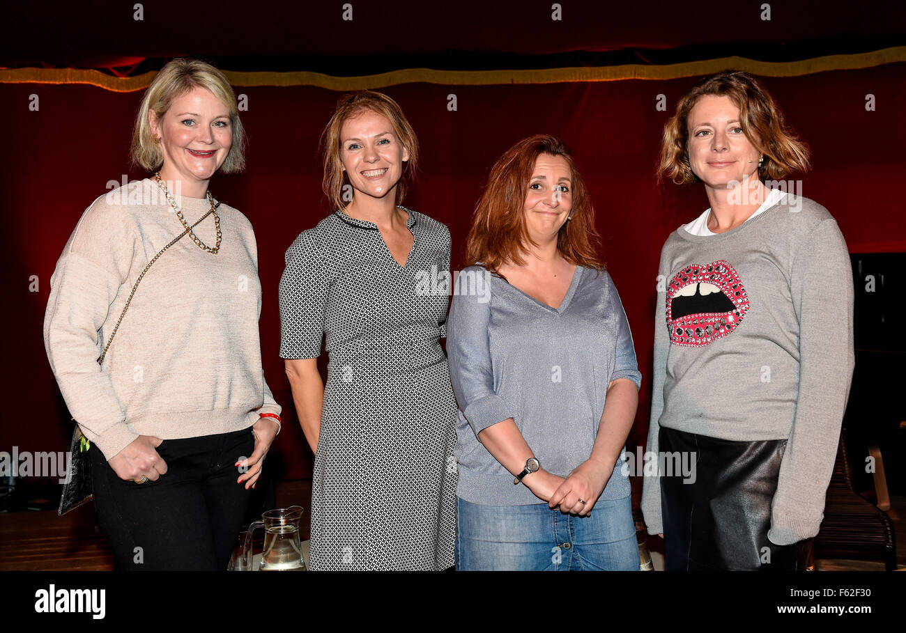 Tiffanie darke hi-res stock photography and images - Alamy