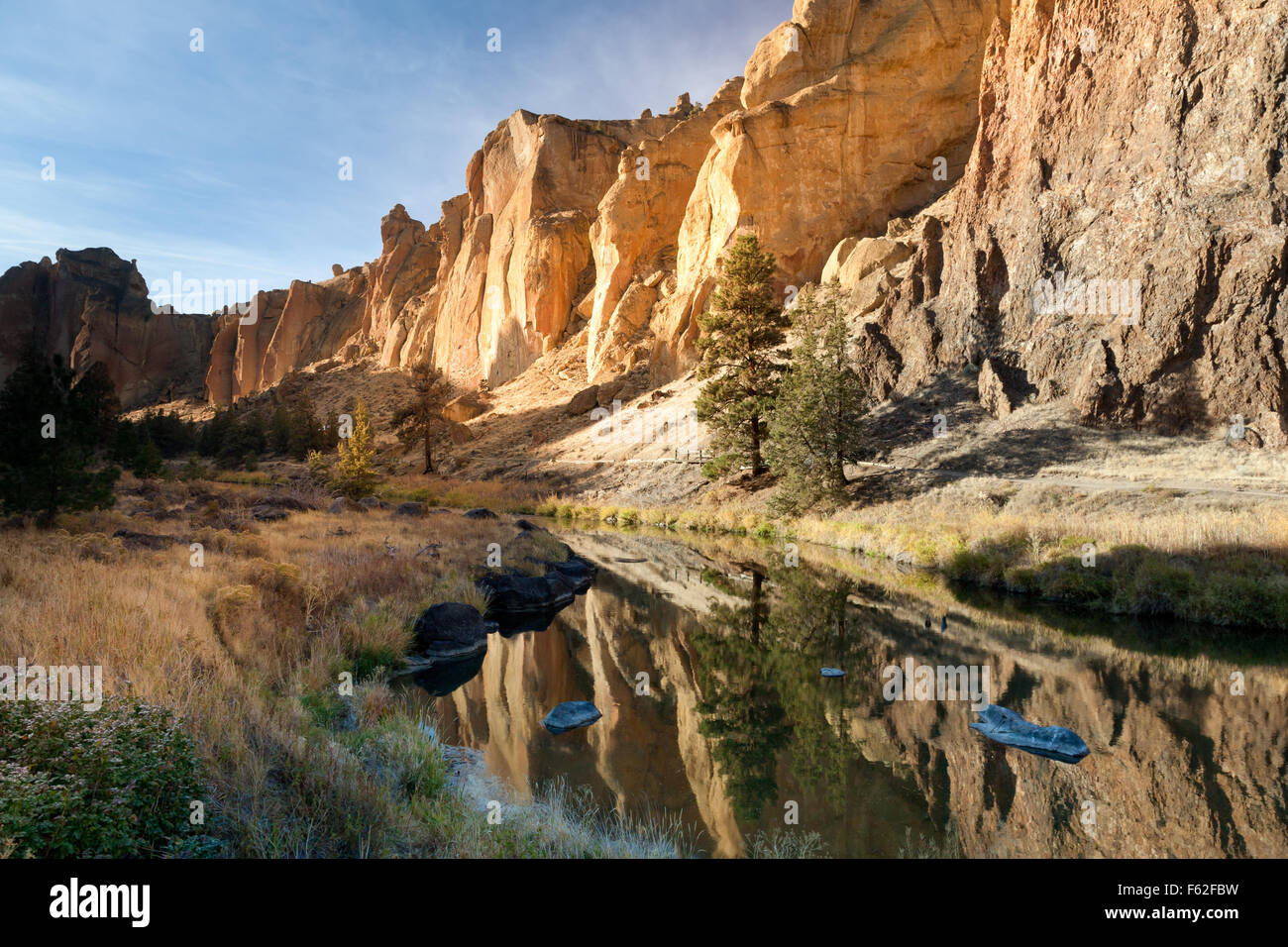Volcanic rock walls at Smith Rock State Park near Bend, Oregon. Smith ...