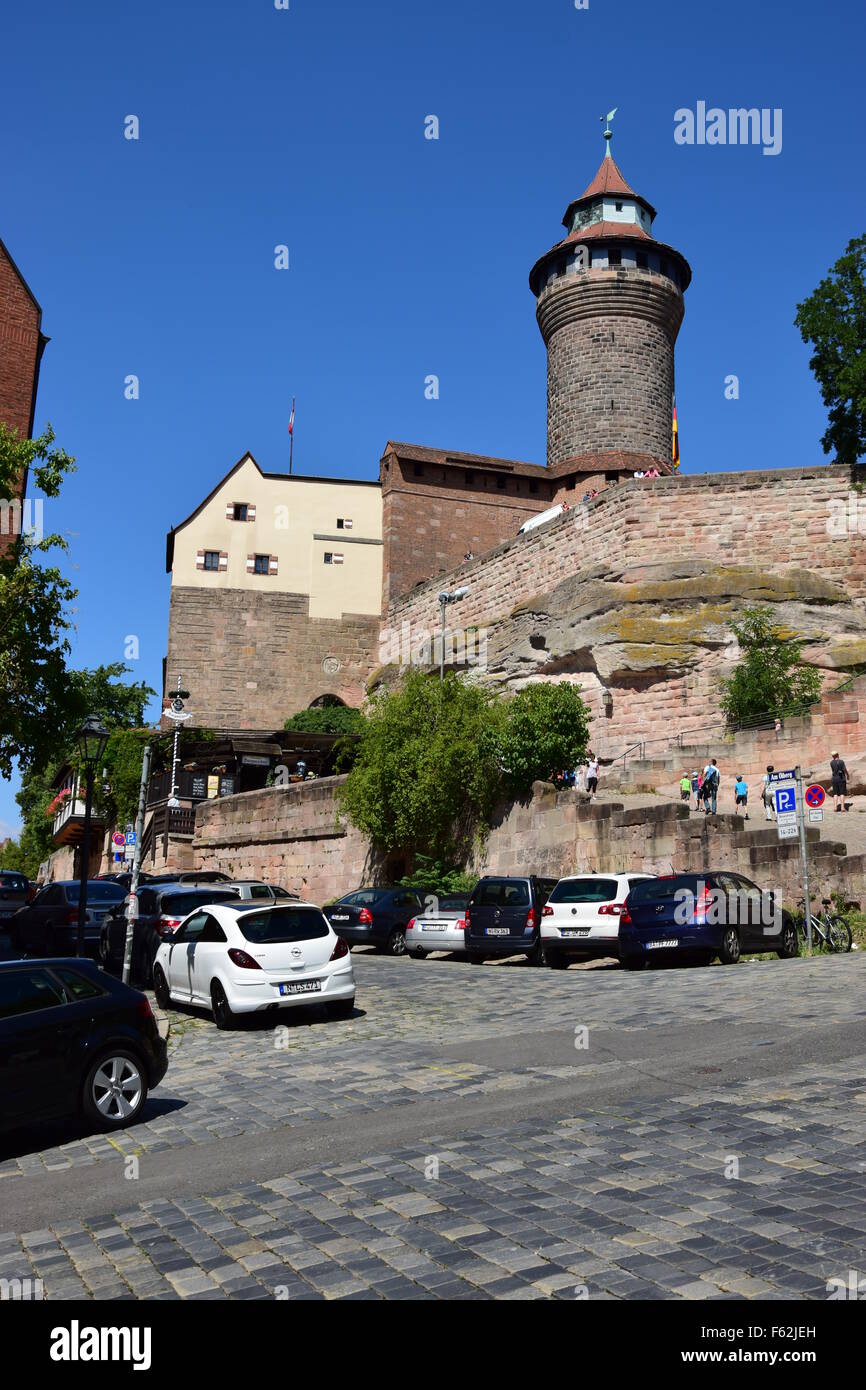 View on the Imperial Castle (Kaiserburg) with the Sinwellturm tower in ...