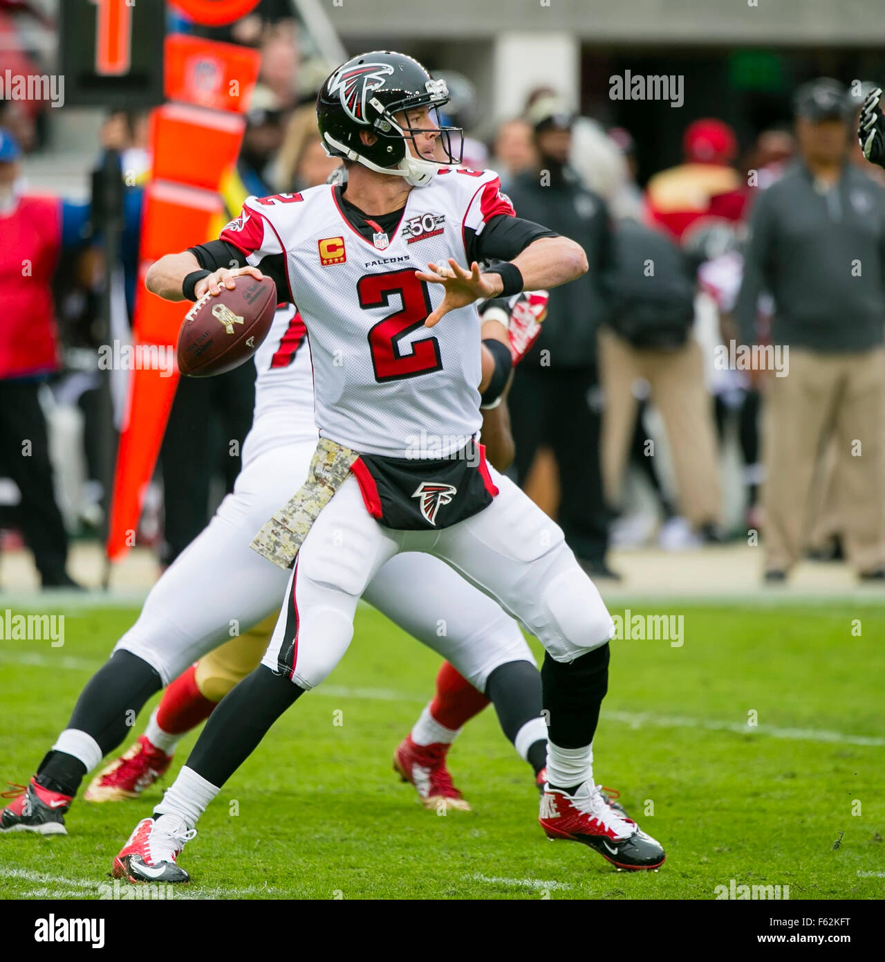 Santa Clara, CA. 8th Nov, 2015. Atlanta Falcons quarterback Matt Ryan ...