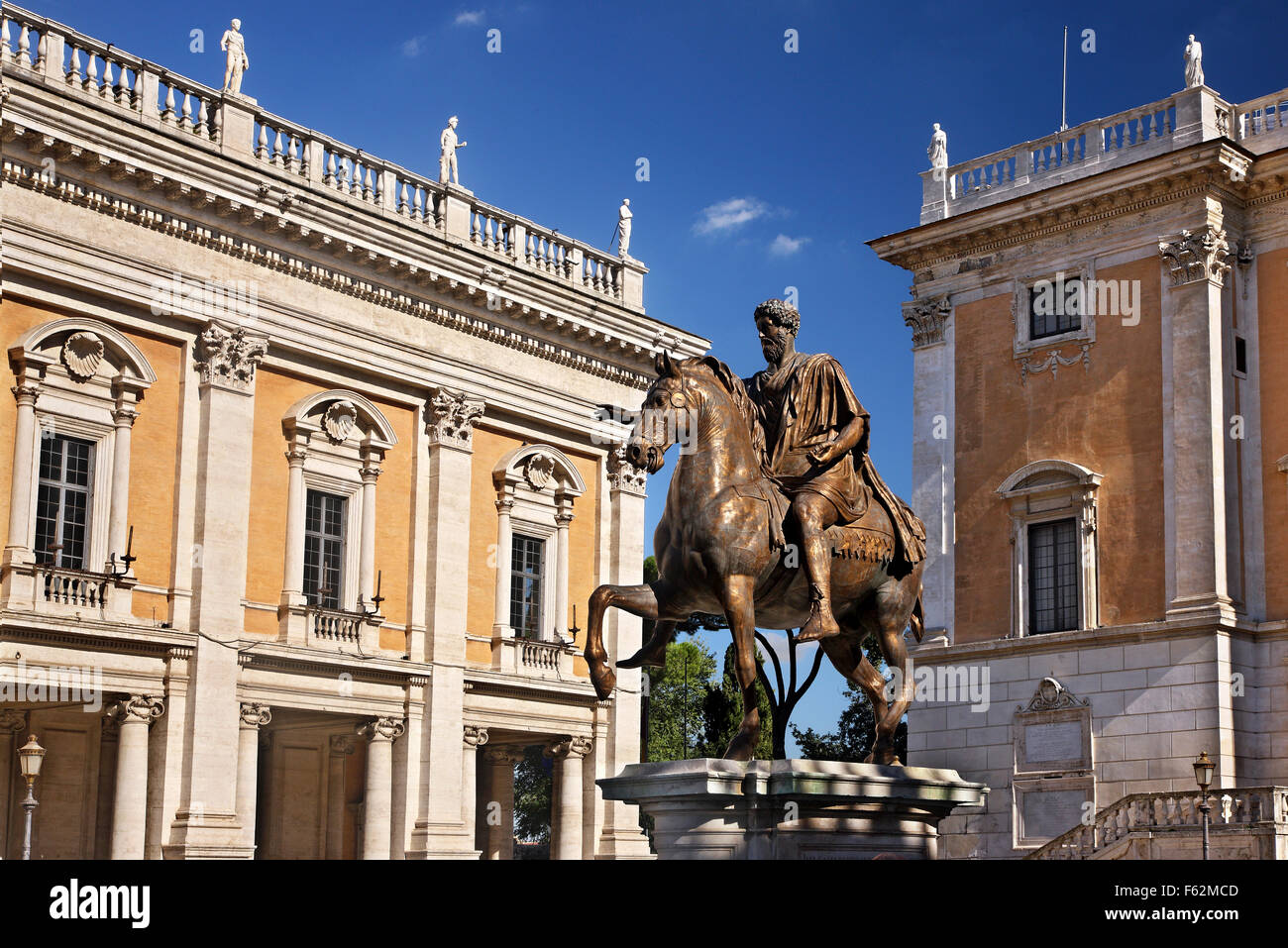 The equestrian statue of Marcus Aurelius at the Piazza del Campidoglio ...