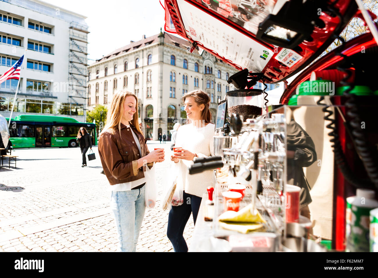 Street Coffee Stall Stock Photos & Street Coffee Stall Stock Images - Alamy