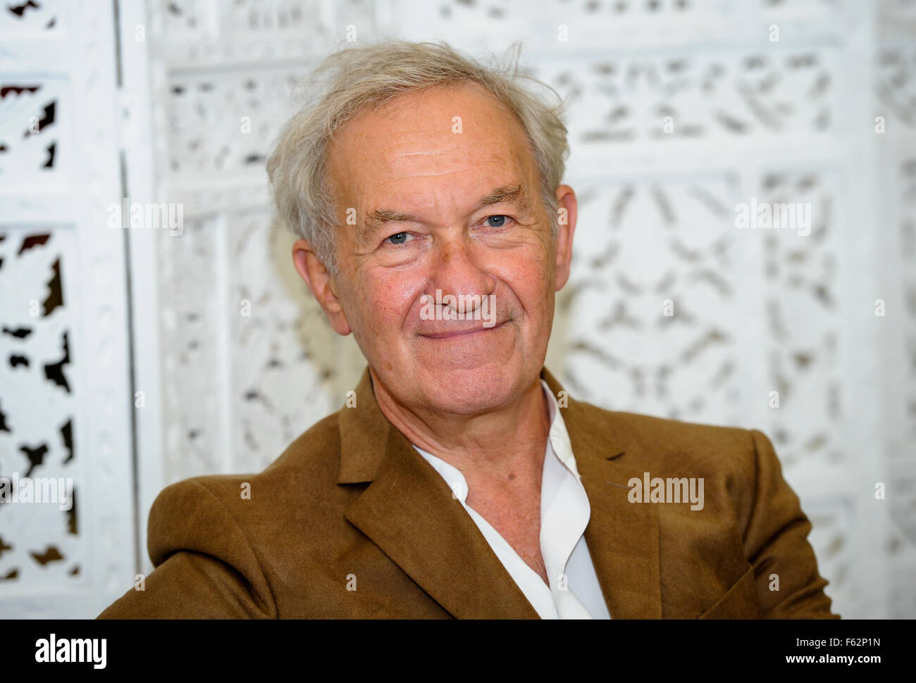 Simon schama historian hi-res stock photography and images - Alamy