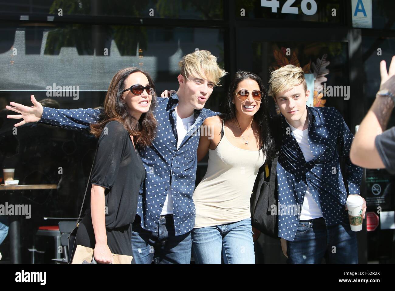 Jedward (John and Edward Grimes) spotted posing with fans at Starbucks ...
