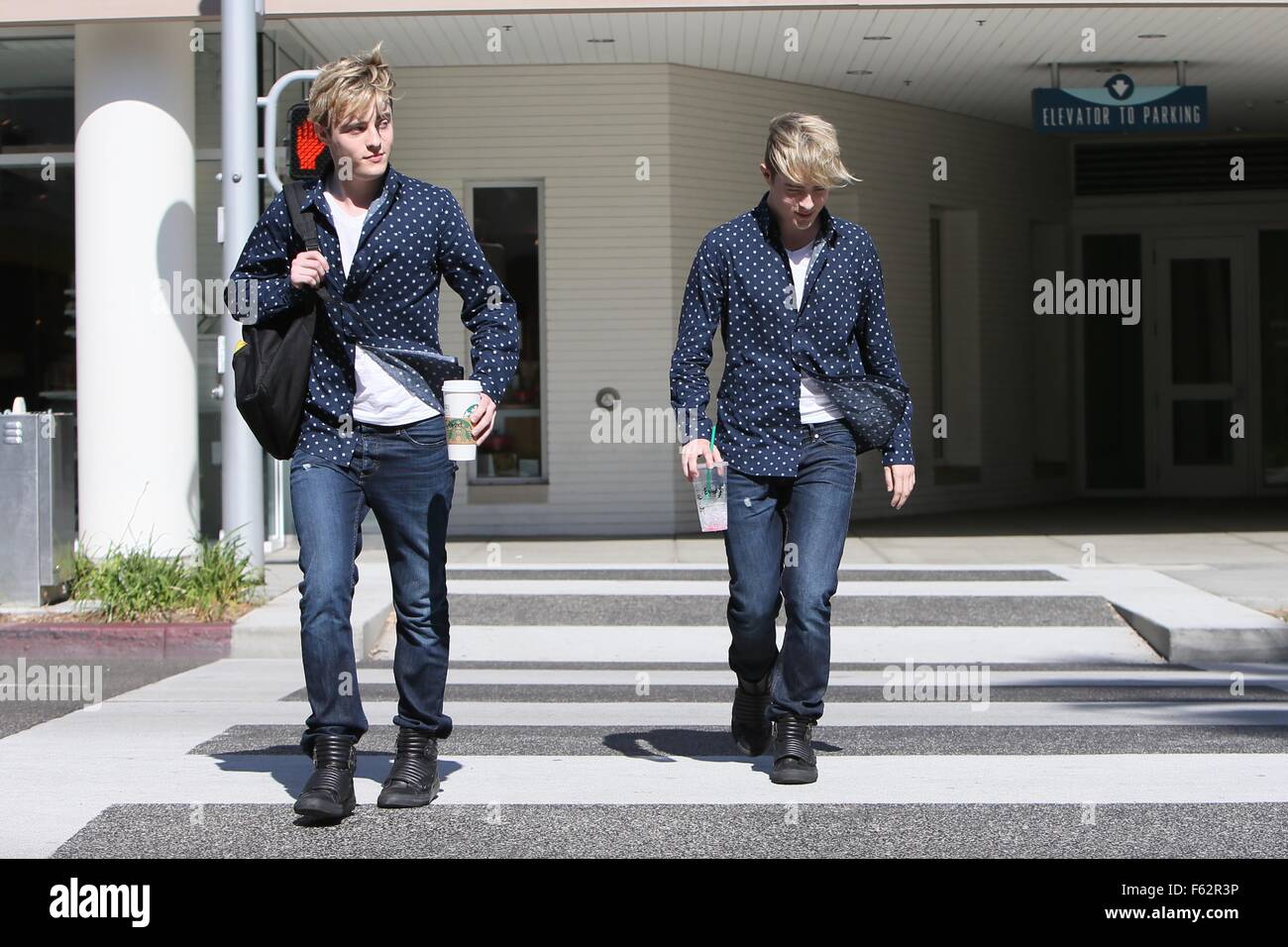 Jedward (John and Edward Grimes) spotted posing with fans at Starbucks ...
