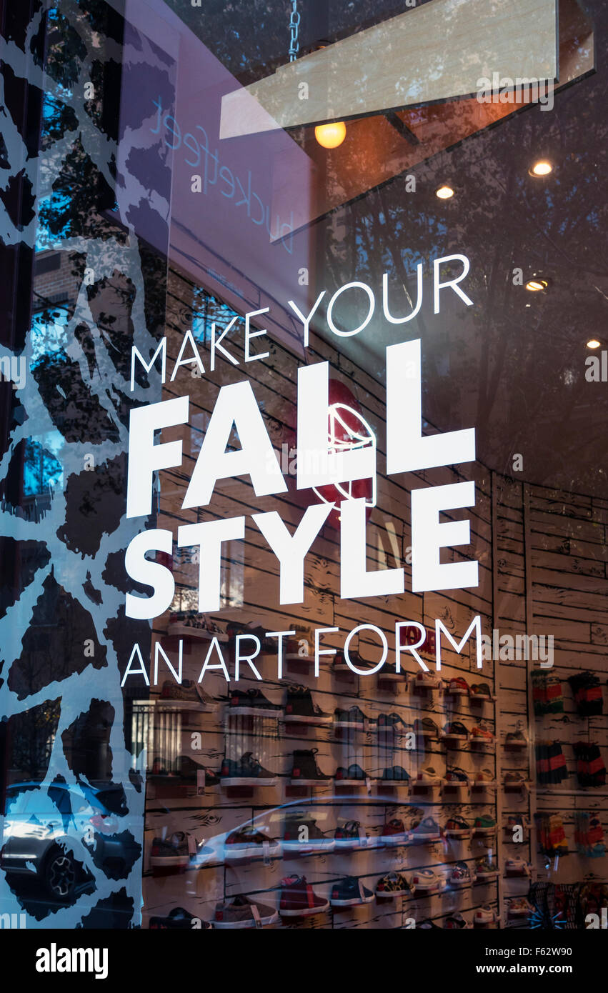 Window display for fall style Stock Photo - Alamy