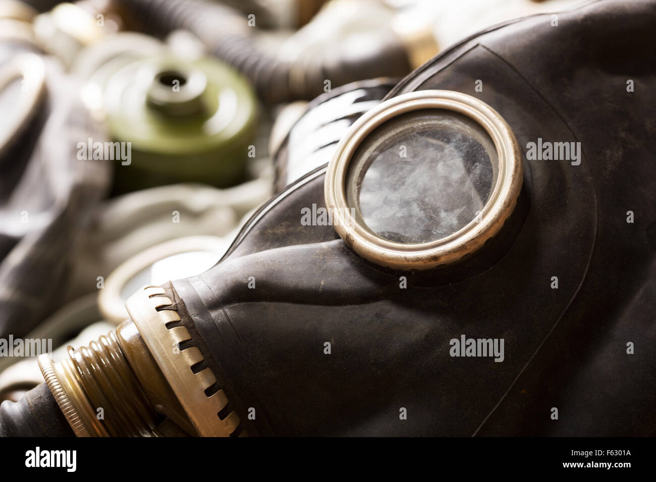Image of head with gas mask hi-res stock photography and images - Alamy