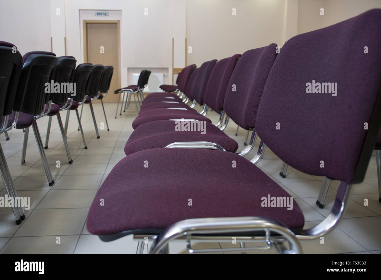 Row of empty seats Stock Photo - Alamy