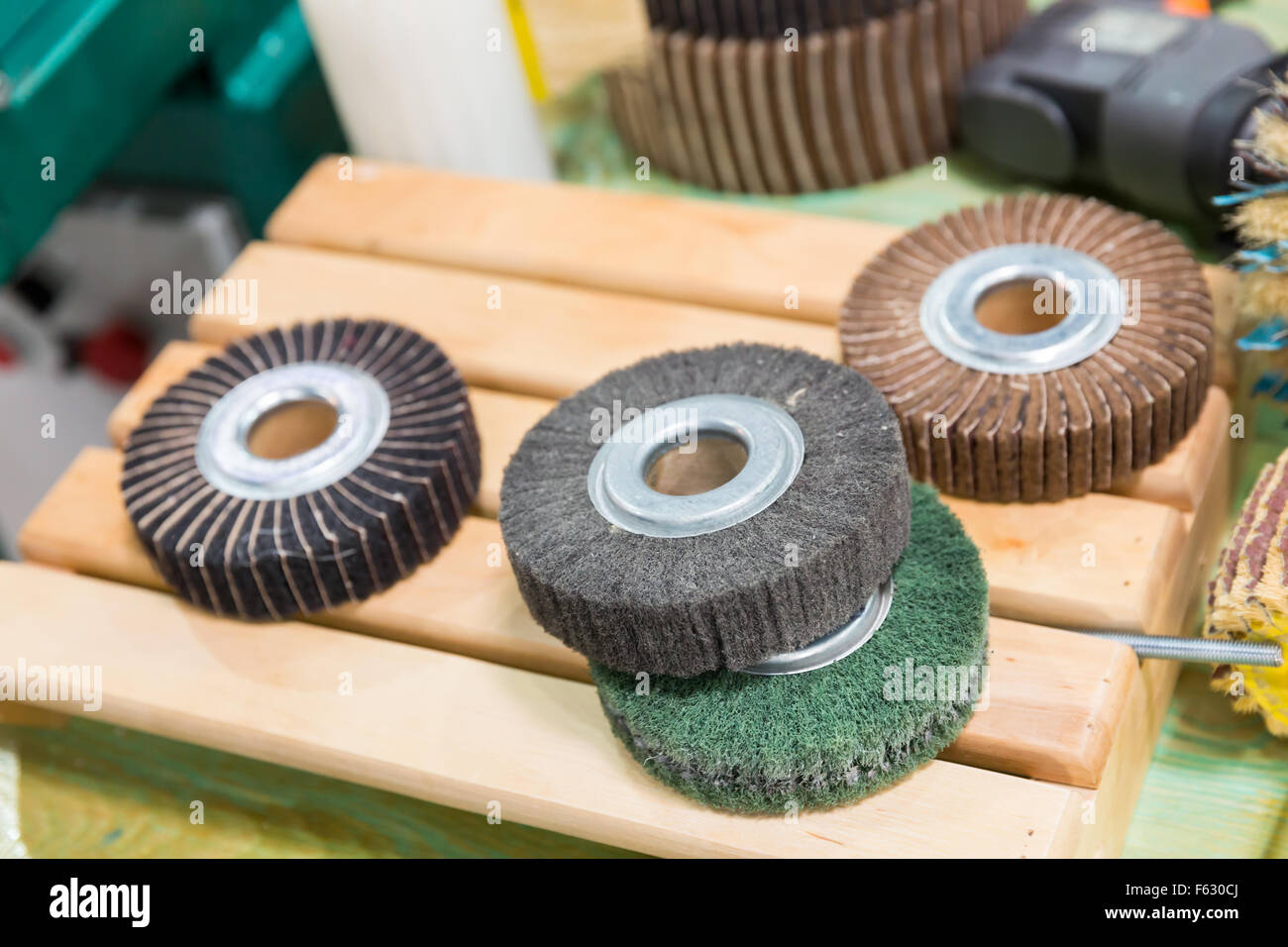 Many grinding circles close up Stock Photo - Alamy