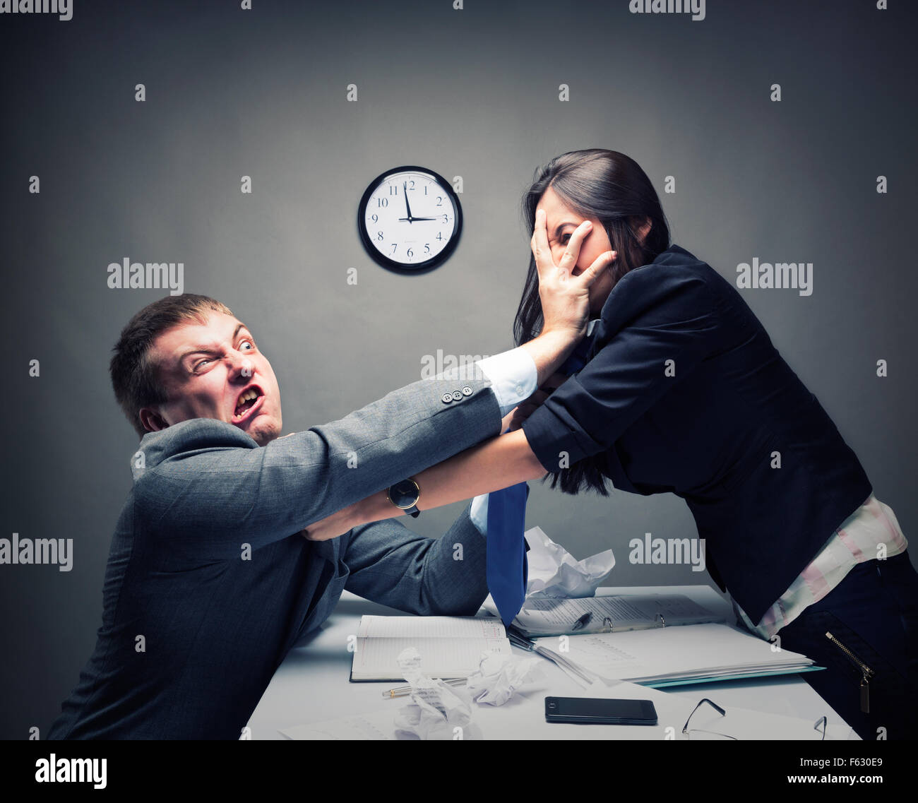 Two young caucasian office worker starting to fight Stock Photo - Alamy