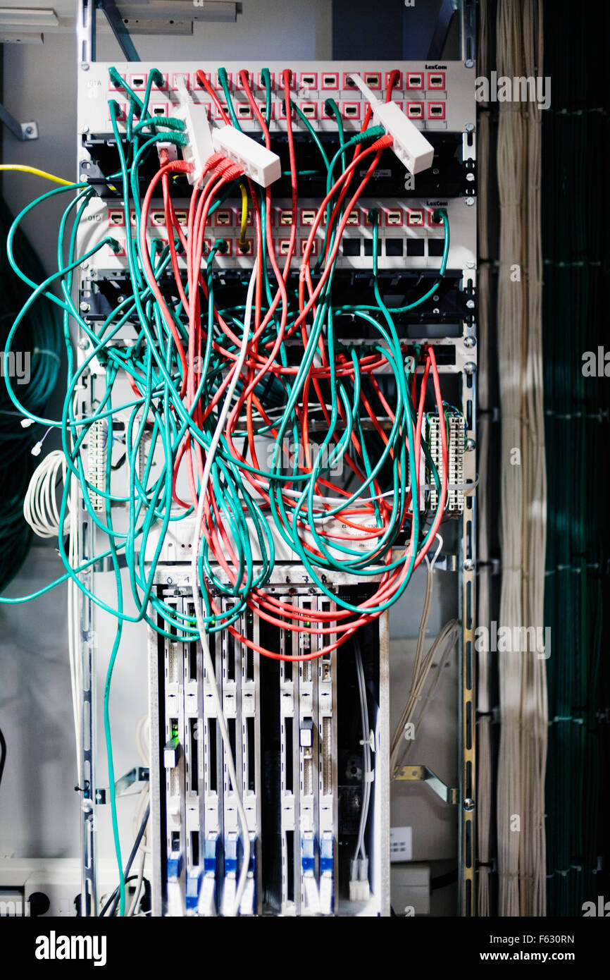 Intertwined cables hi-res stock photography and images - Alamy