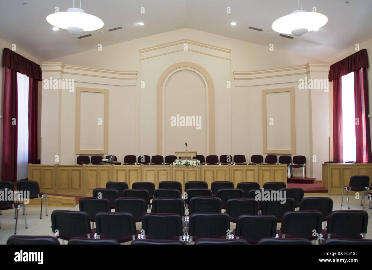 Empty conference auditorium Stock Photo - Alamy