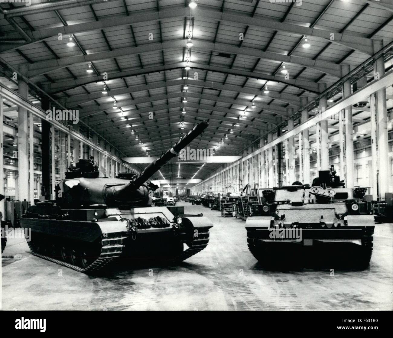 1972 - Tanks in hanger © Keystone Pictures USA/ZUMAPRESS.com/Alamy Live ...