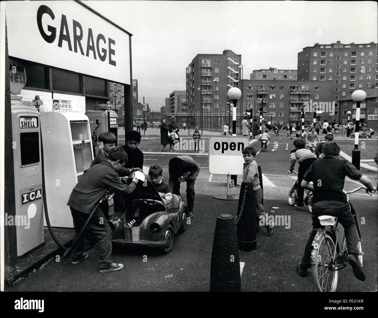 1972 playground hi-res stock photography and images - Alamy