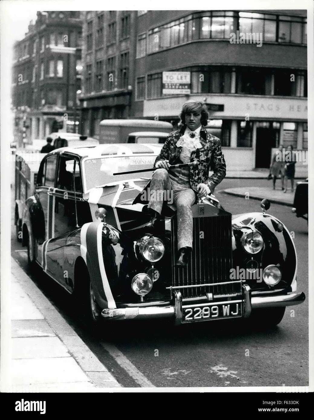 Screaming lord sutch hi-res stock photography and images - Alamy