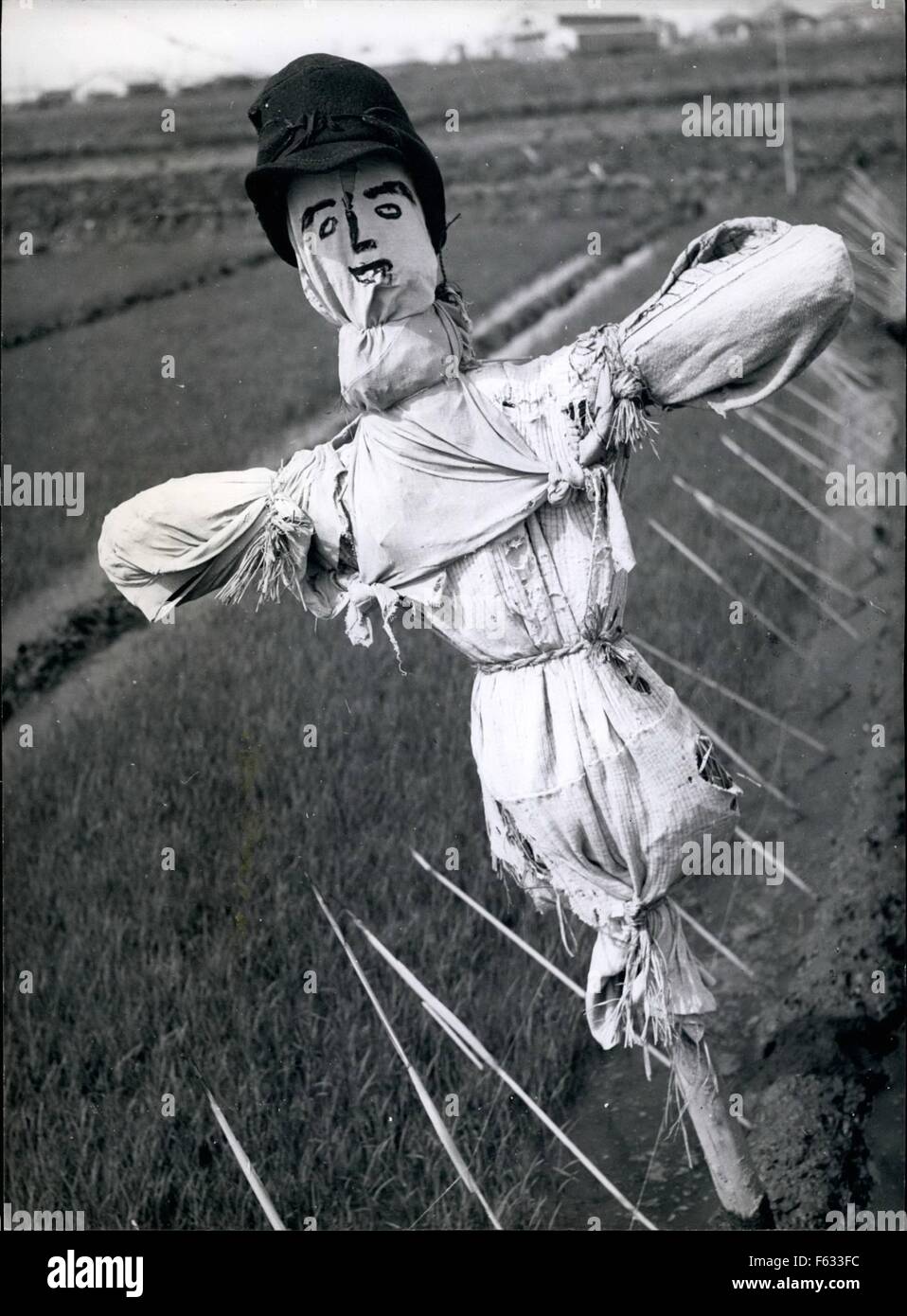 1968 - Japanese Scarecrow. Lade of straw, with painted face and hat and ...