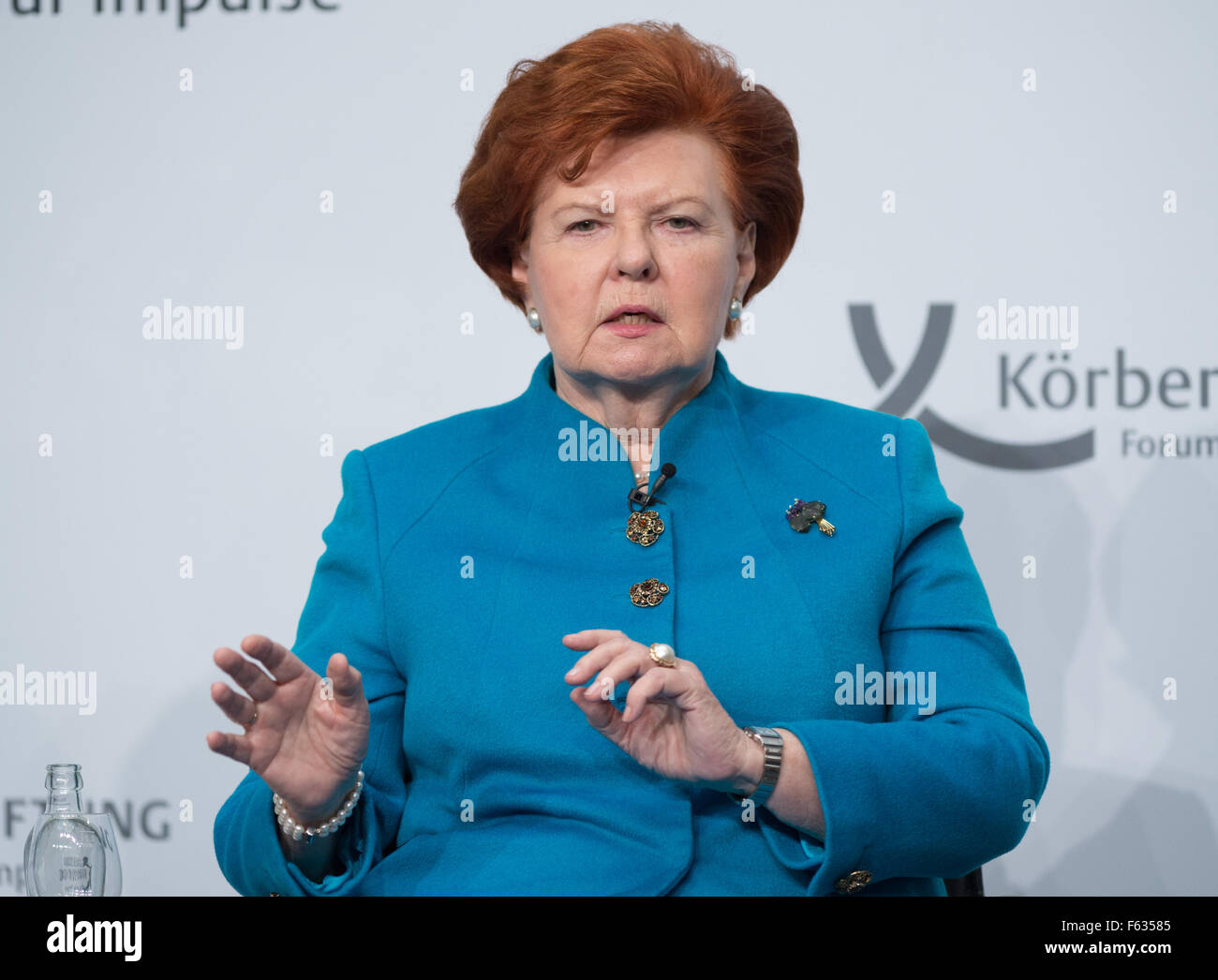 Vike freiberga hi-res stock photography and images - Alamy