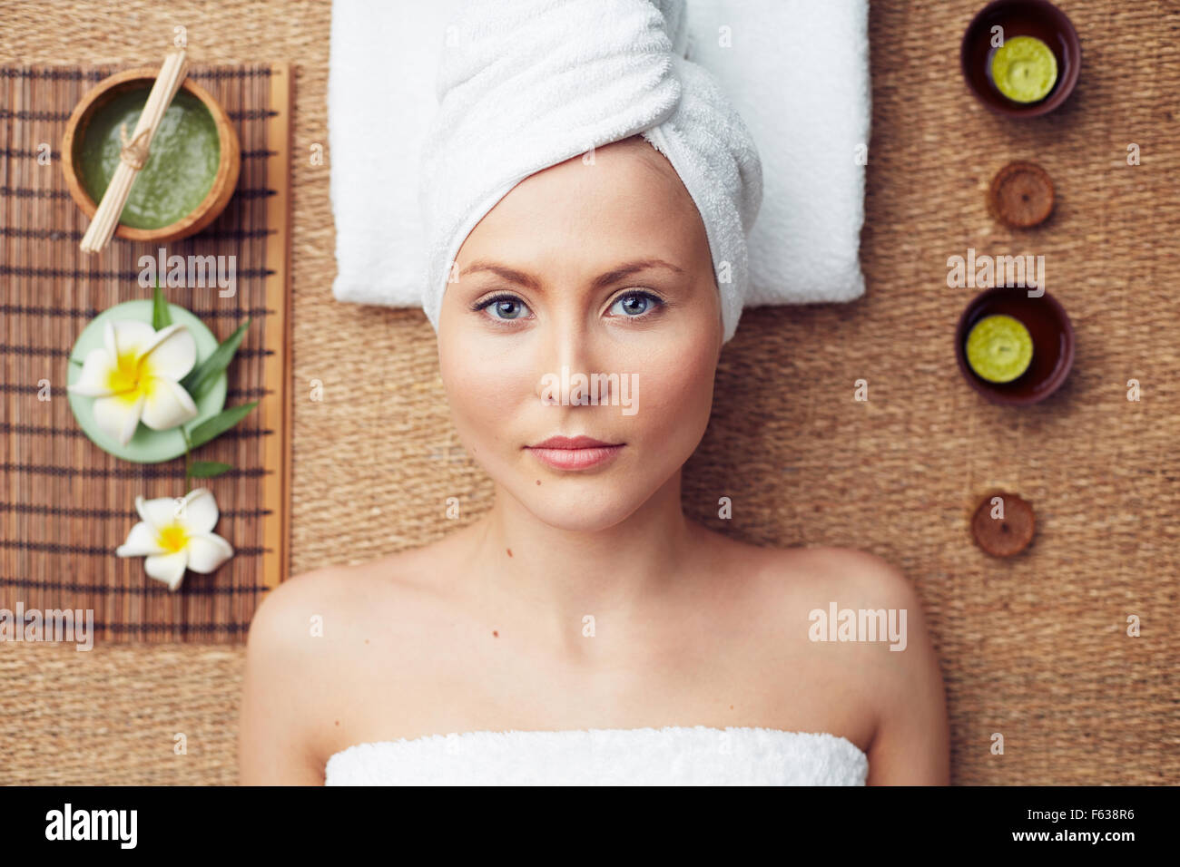 Spa woman in beauty salon Stock Photo - Alamy
