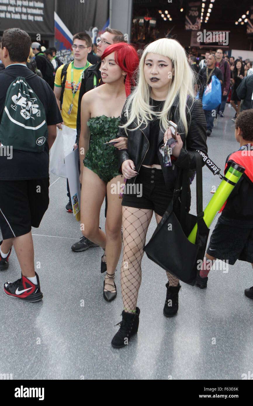 New York Comic Con 2015 - Day 1 Fans come out in crazy costumes on Day ...