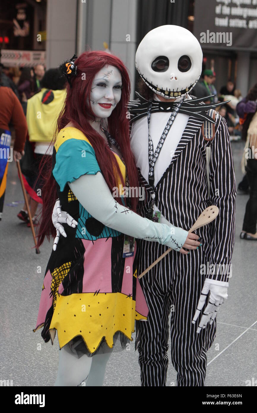 New York Comic Con 2015 - Day 1 Fans come out in crazy costumes on Day ...