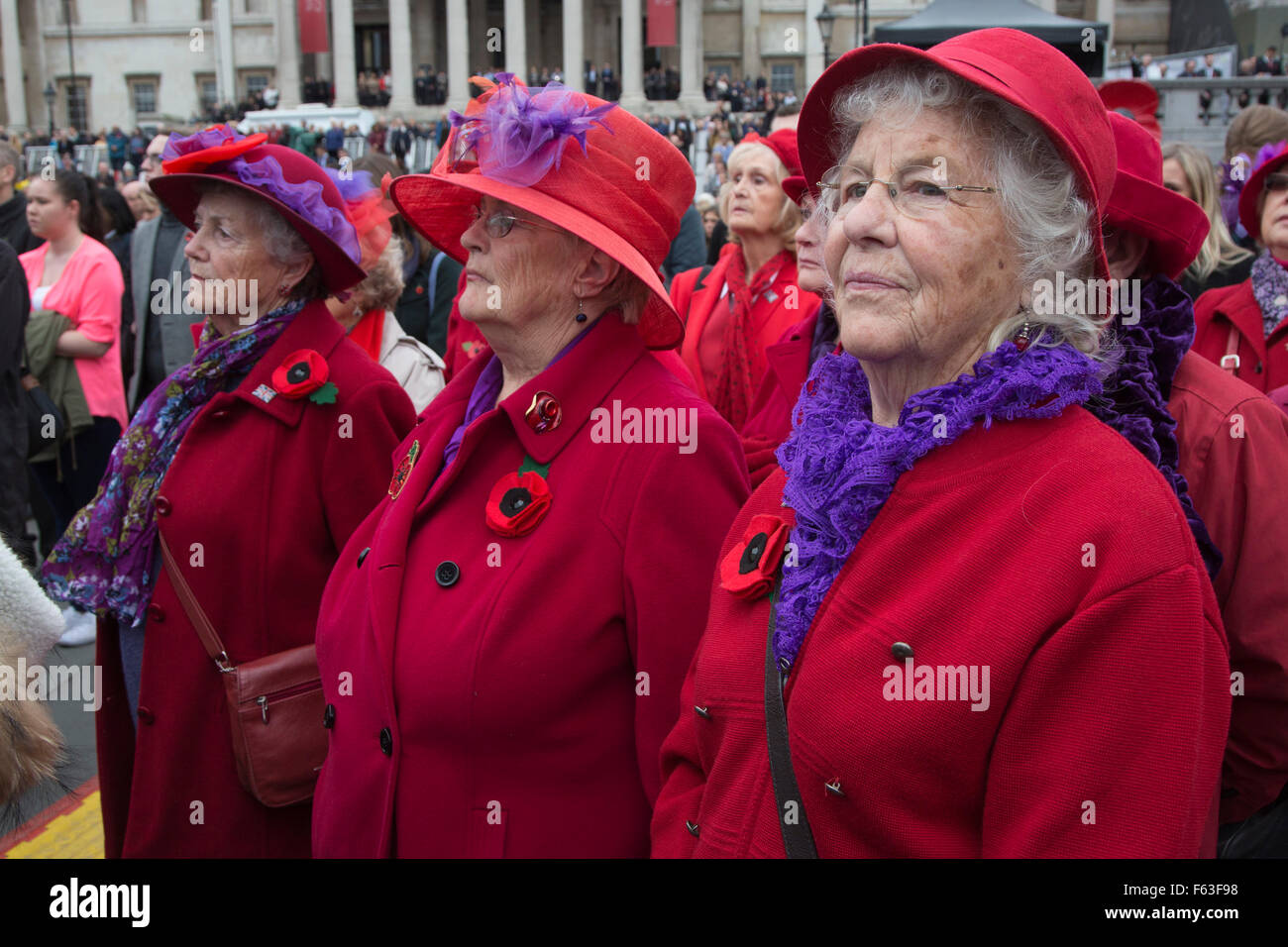 London, UK. 11th Nov, 2015. Pictured: Ladies from the Ruislip Red ...