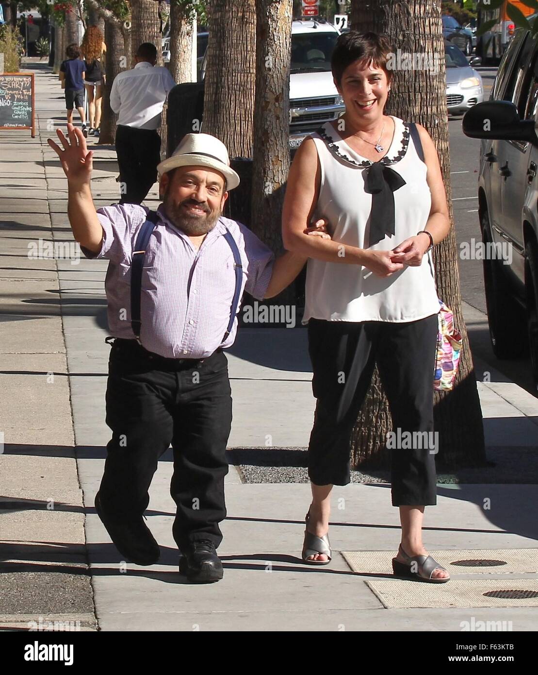 Danny Woodburn and Rachel Goldberg taking a walk in Los Angeles ...