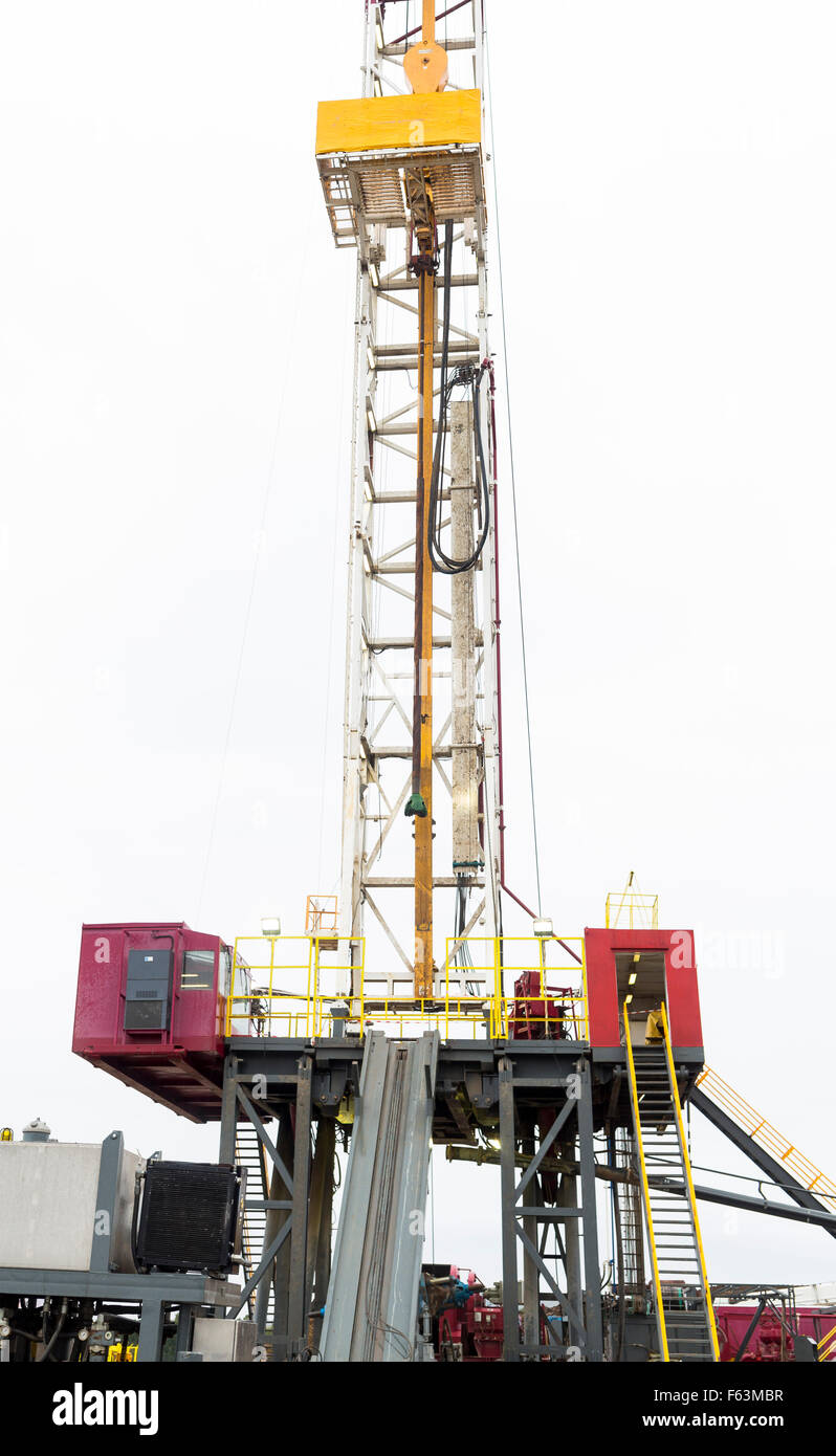 Oilfield drill hi-res stock photography and images - Alamy
