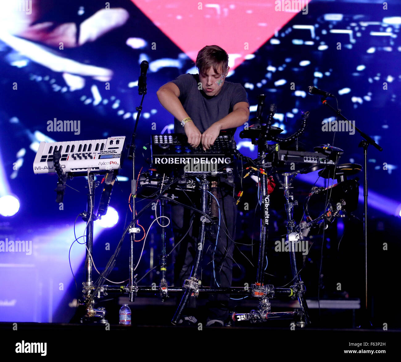 Rock 'N Roll Wine Amplified 2015 - Day 2 Featuring: Robert DeLong Where ...