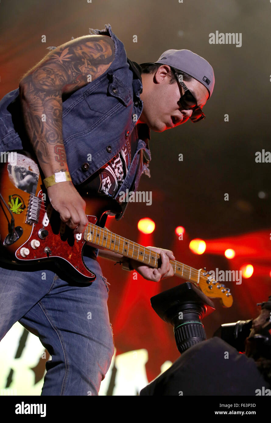 Rock 'N Roll Wine Amplified 2015 - Day 2 Featuring: Sublime With Rome ...